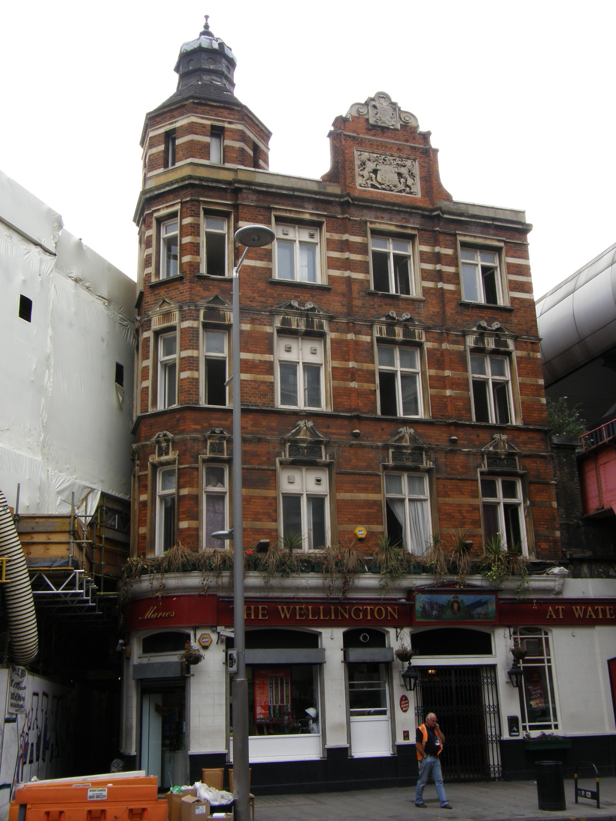A Picture from Elephant & Castle to Willedsen Junction, Bakerloo ...