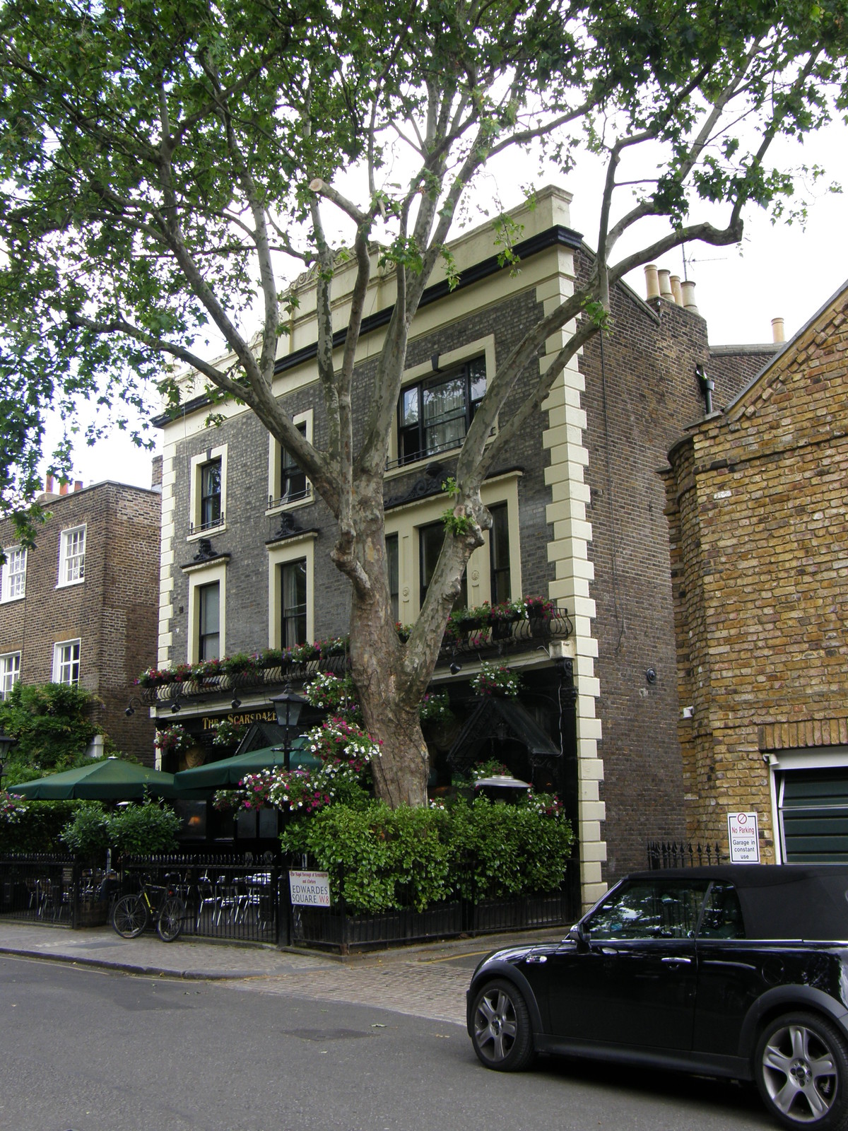 The Scarsdale pub, on the way into Edwardes Square - A Picture from ...
