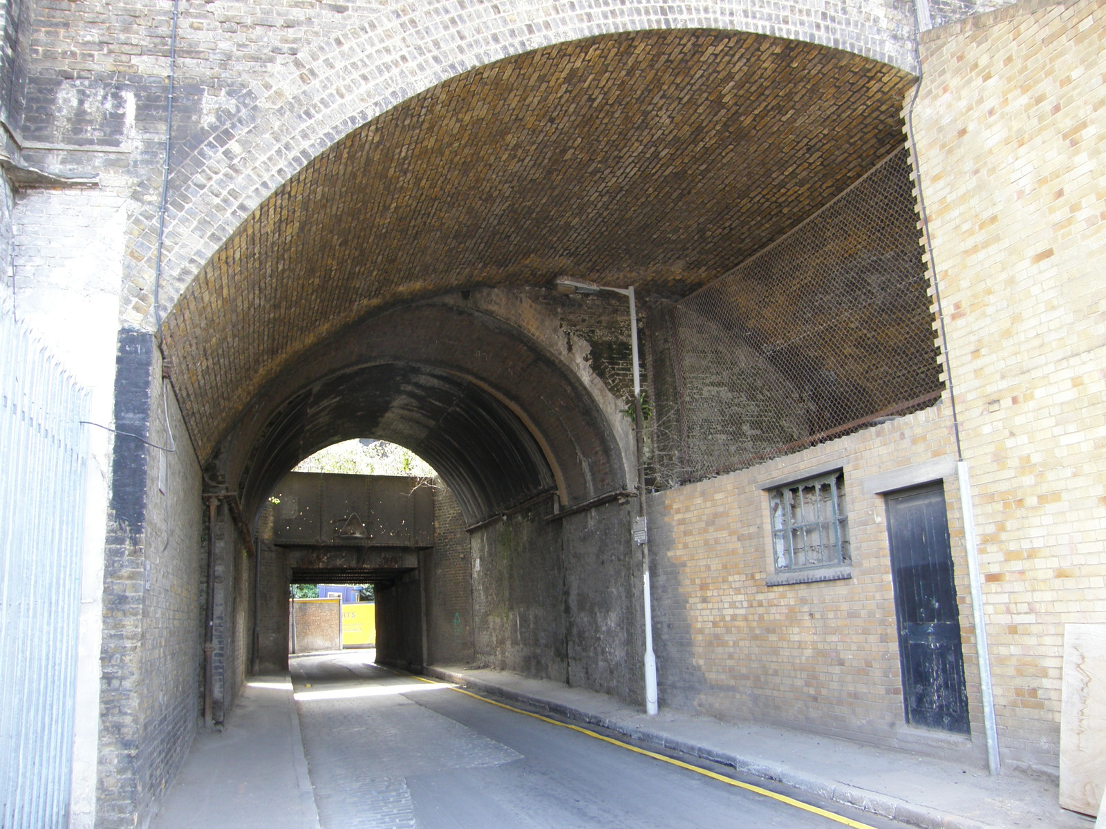 A Picture from Surrey Quays to New Cross Gate, East London - Tubewalker