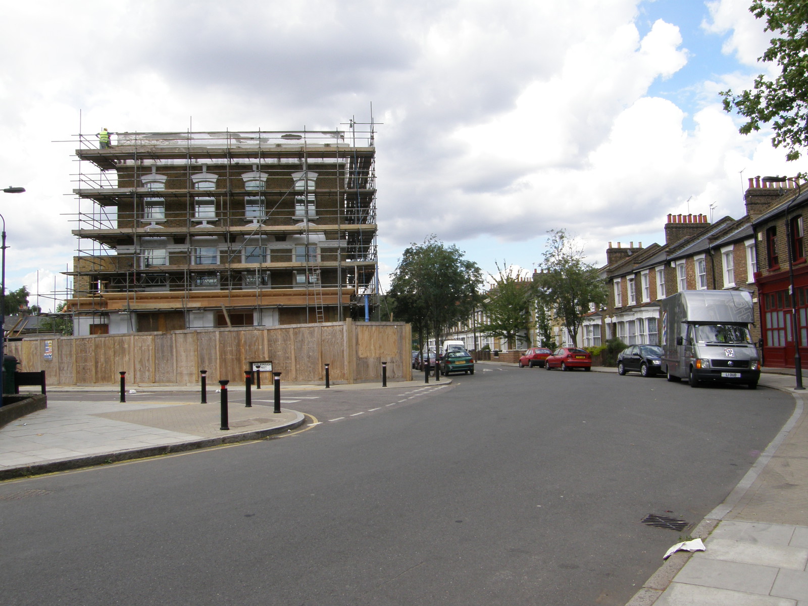 A Picture from Surrey Quays to New Cross Gate, East London - Tubewalker