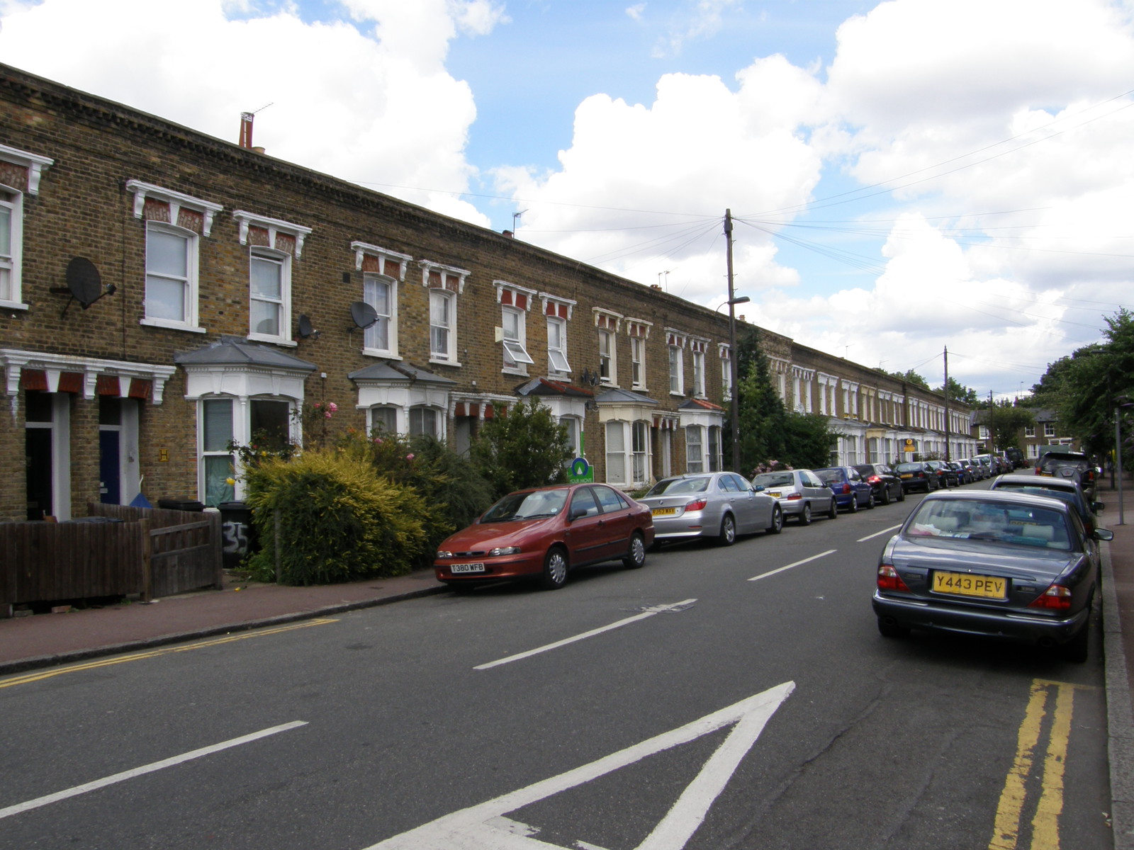 A Picture from Surrey Quays to New Cross Gate, East London - Tubewalker